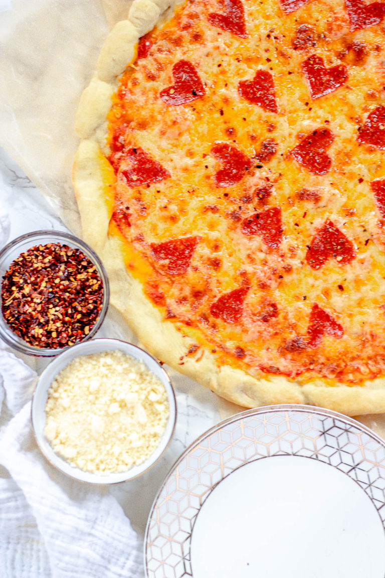 110+ Perfect Pizza Captions for Instagram - bits + bites