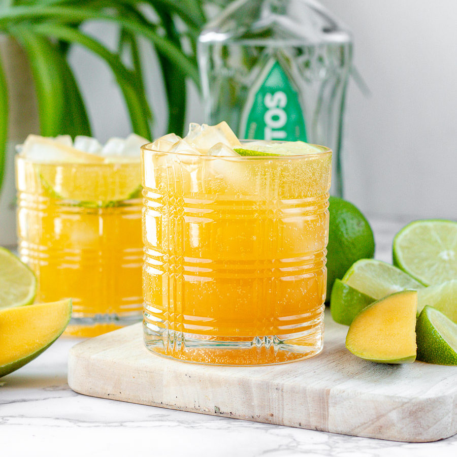 1800 Ultimate Mango Margarita Copycat Recipe - bits and bites