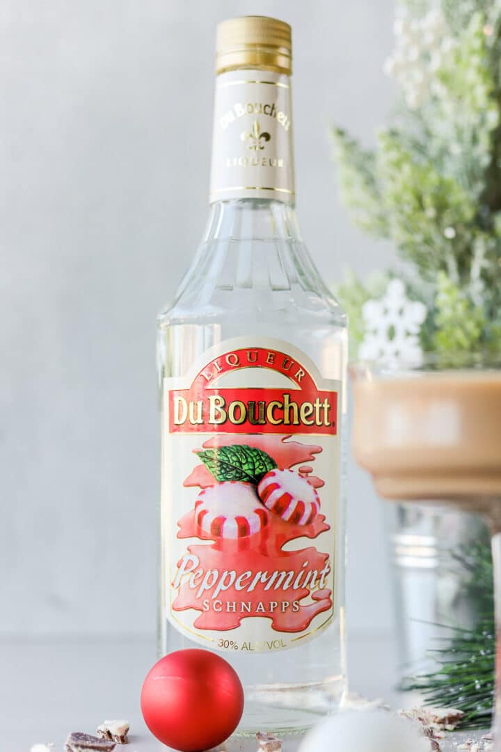 13 Peppermint Schnapps Drinks for the Holidays - bits and bites