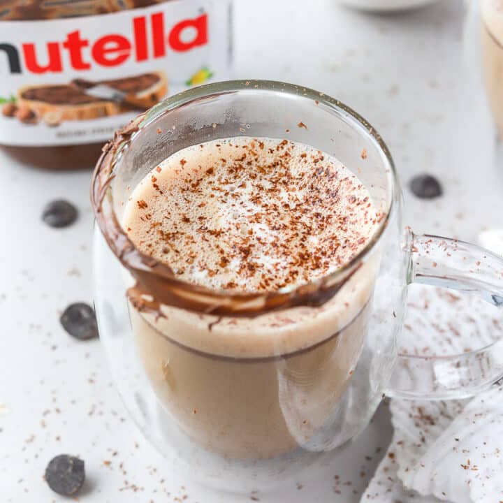 Easy Nutella Latte (3-Ingredients!) - bits and bites
