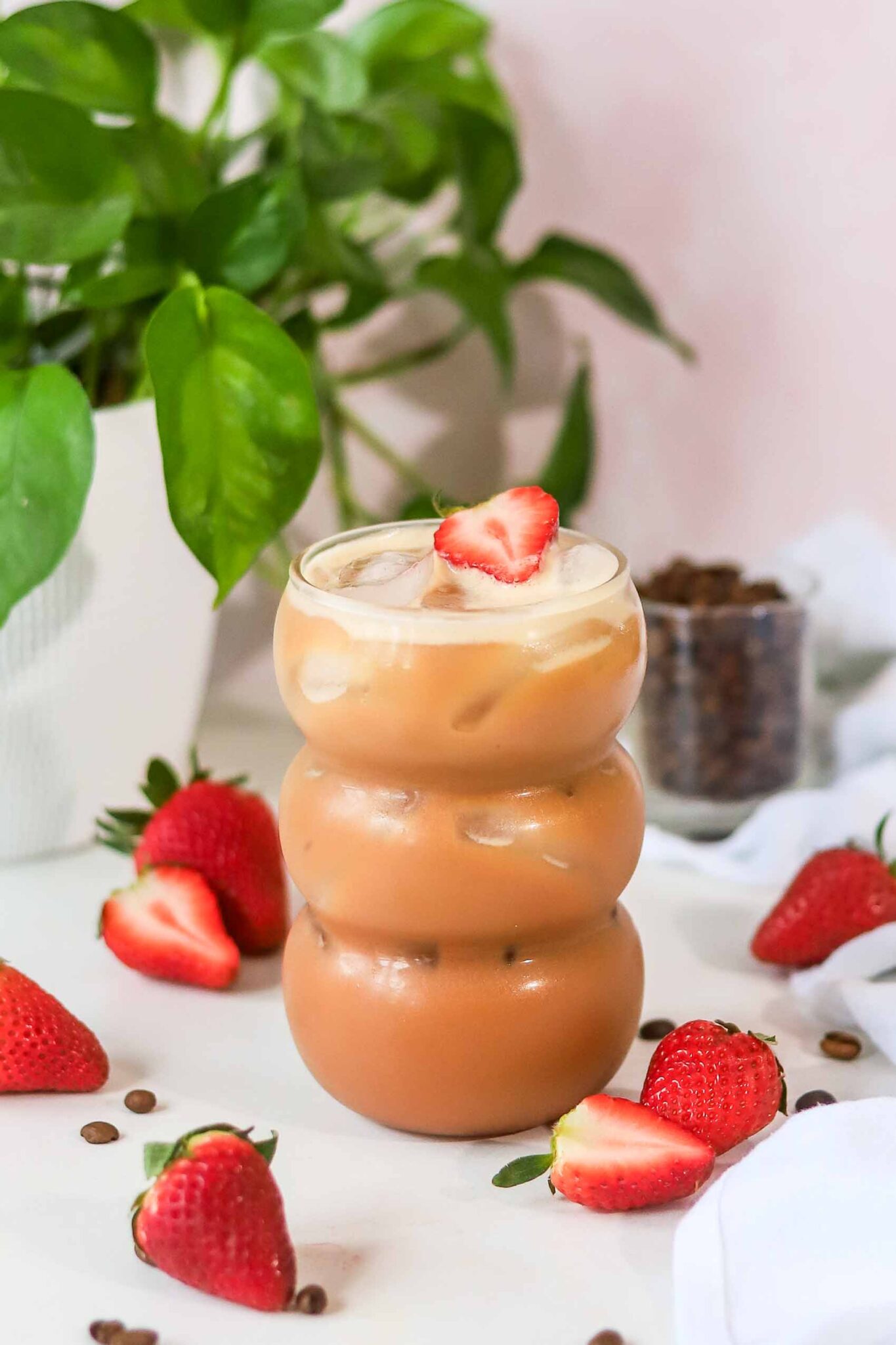 Iced Strawberry Latte - bits + bites