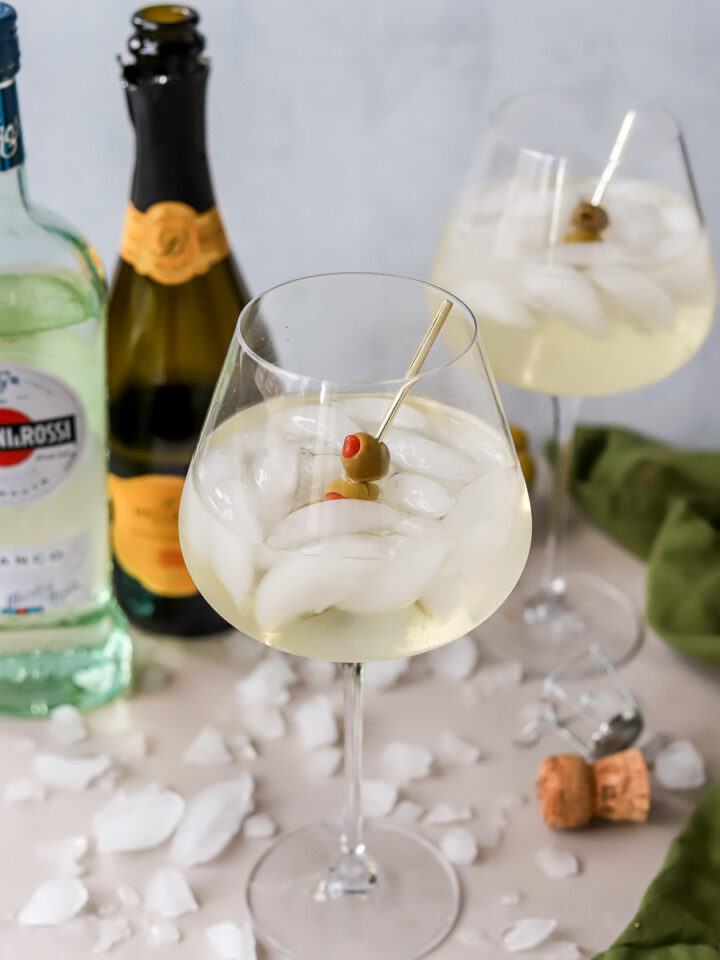 The Perfect Fall Aperol Spritz Recipe - bits and bites