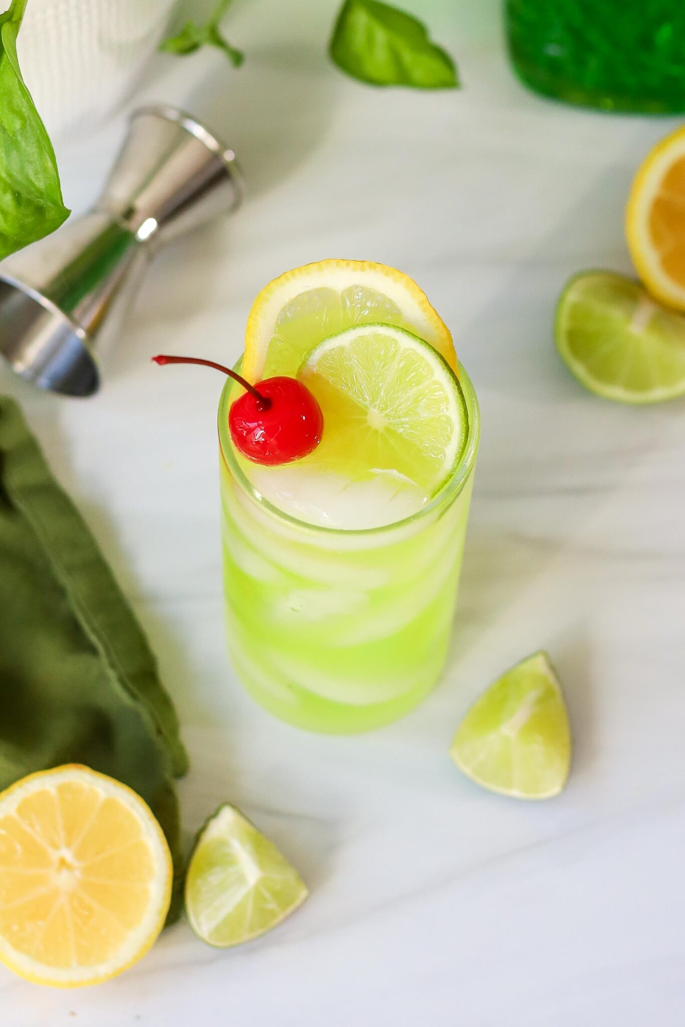 Midori Sour on the Rocks - bits and bites